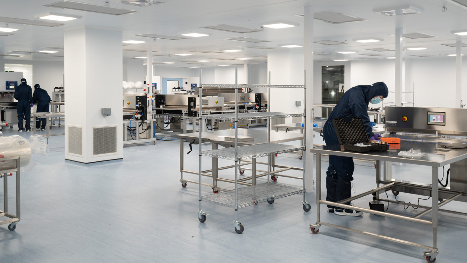 Everything You Need to Know About Cleanrooms - Angstrom Technology