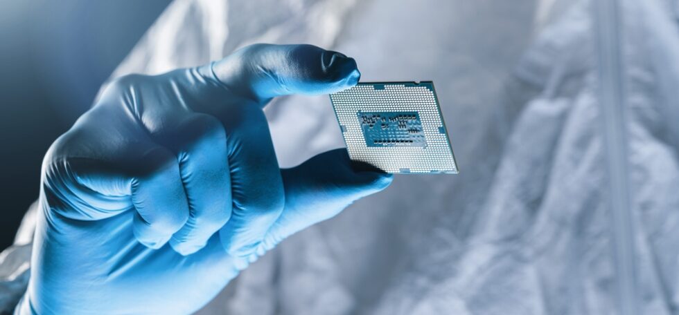 What Are Semiconductor Cleanrooms? Everything You Need To Know